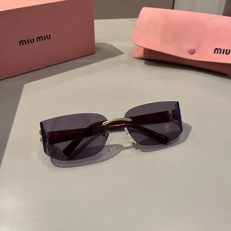 Bargain Miu Miu Sunglasses