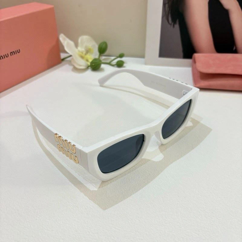 Cut-rate Miu Miu Sunglasses