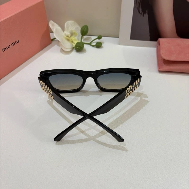 Low-cost Miu Miu Sunglasses