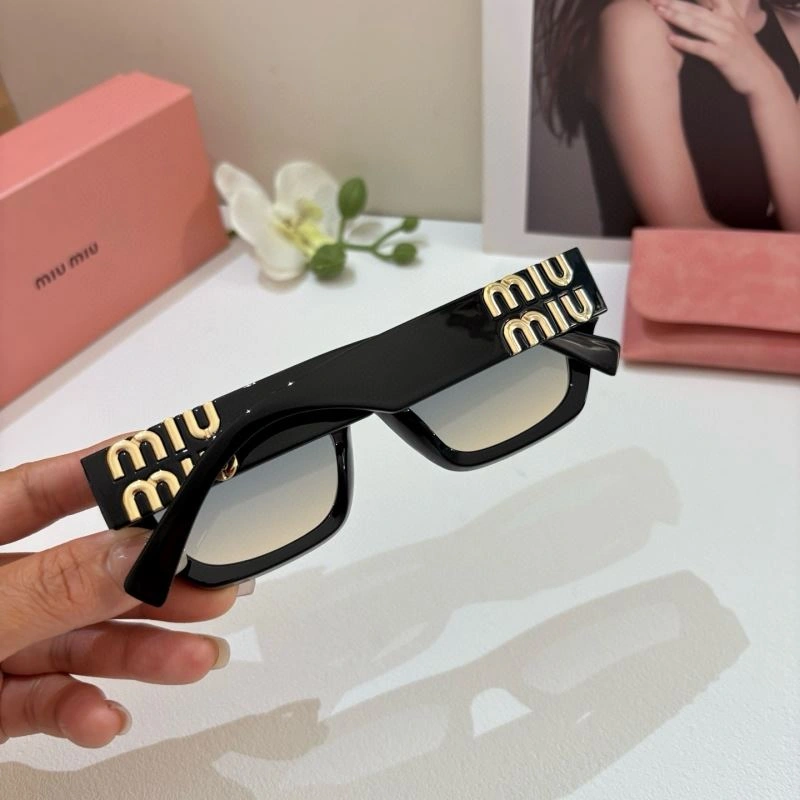 Low-cost Miu Miu Sunglasses