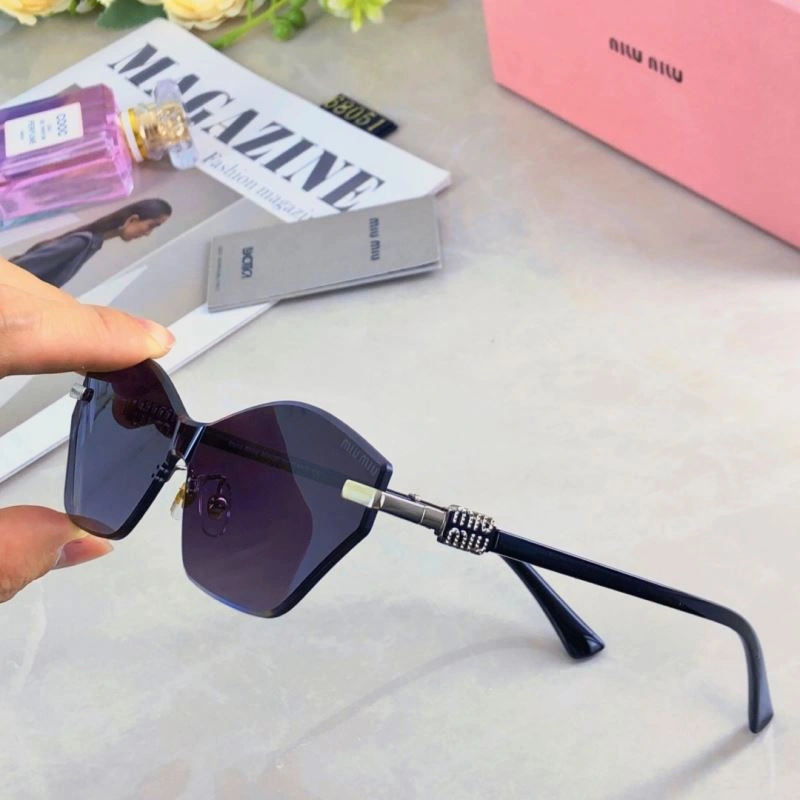 Factory-made Miu Miu Sunglasses