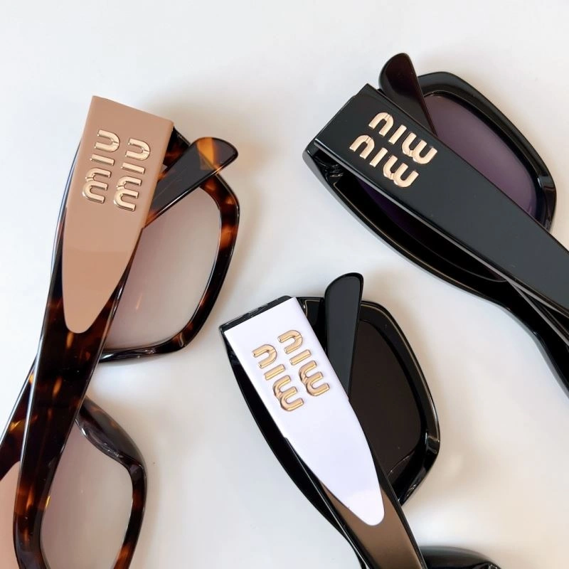 Top match Miu Miu Sunglasses