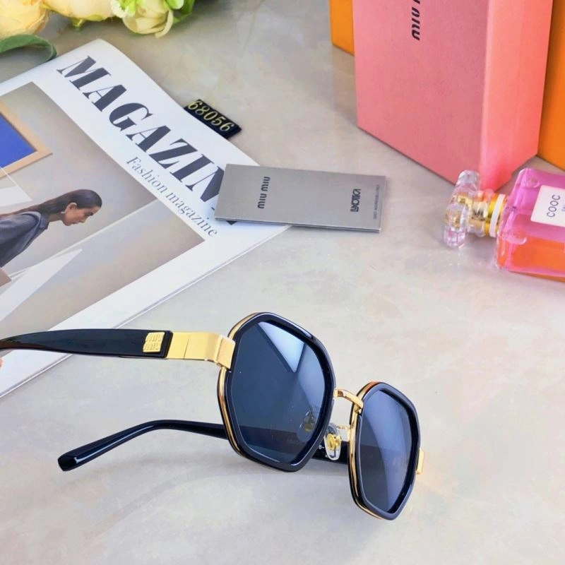 High fidelity Miu Miu Sunglasses