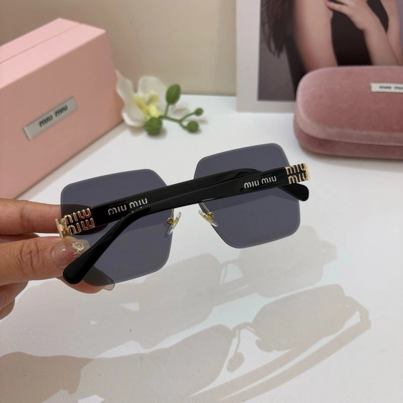 High accuracy Miu Miu Sunglasses