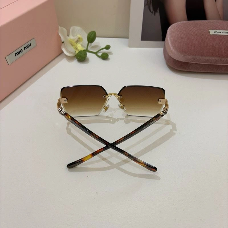 Perfect replica Miu Miu Sunglasses