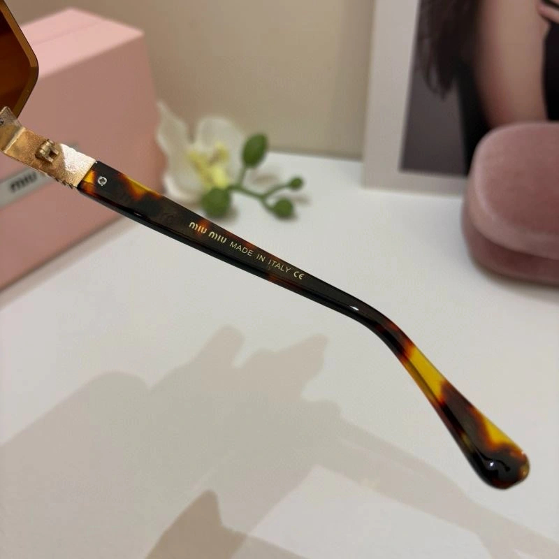 Perfect replica Miu Miu Sunglasses