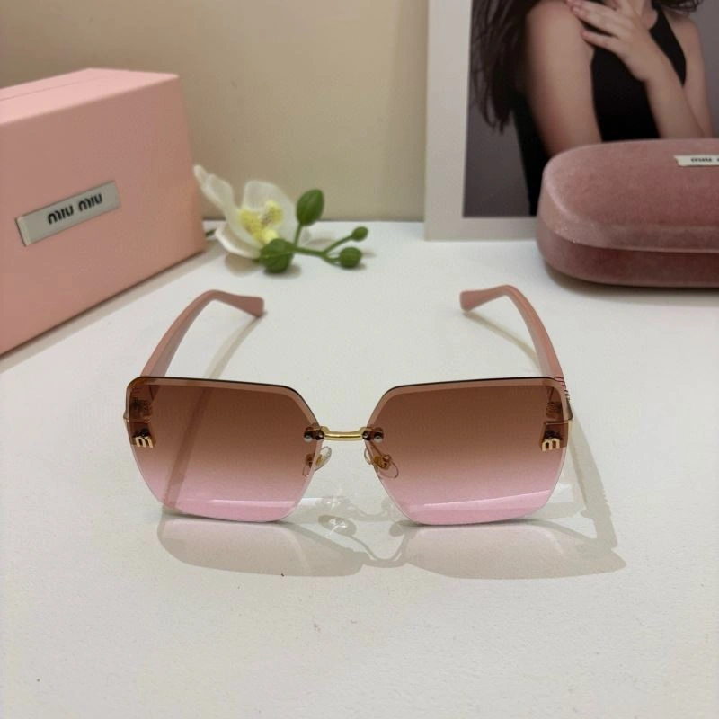 High accuracy Miu Miu Sunglasses