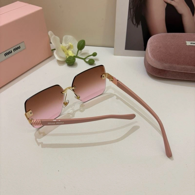High accuracy Miu Miu Sunglasses