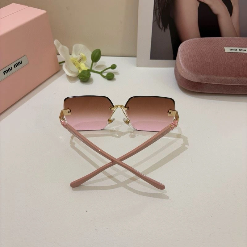 High accuracy Miu Miu Sunglasses