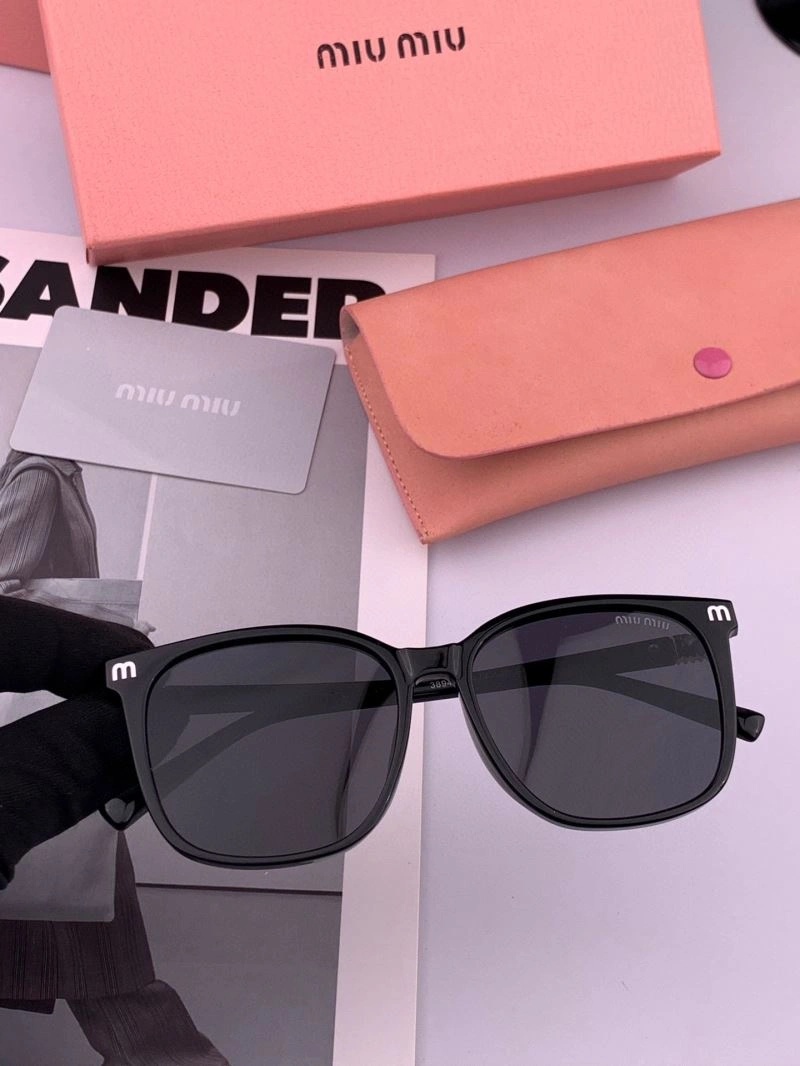 Perfect replica Miu Miu Sunglasses