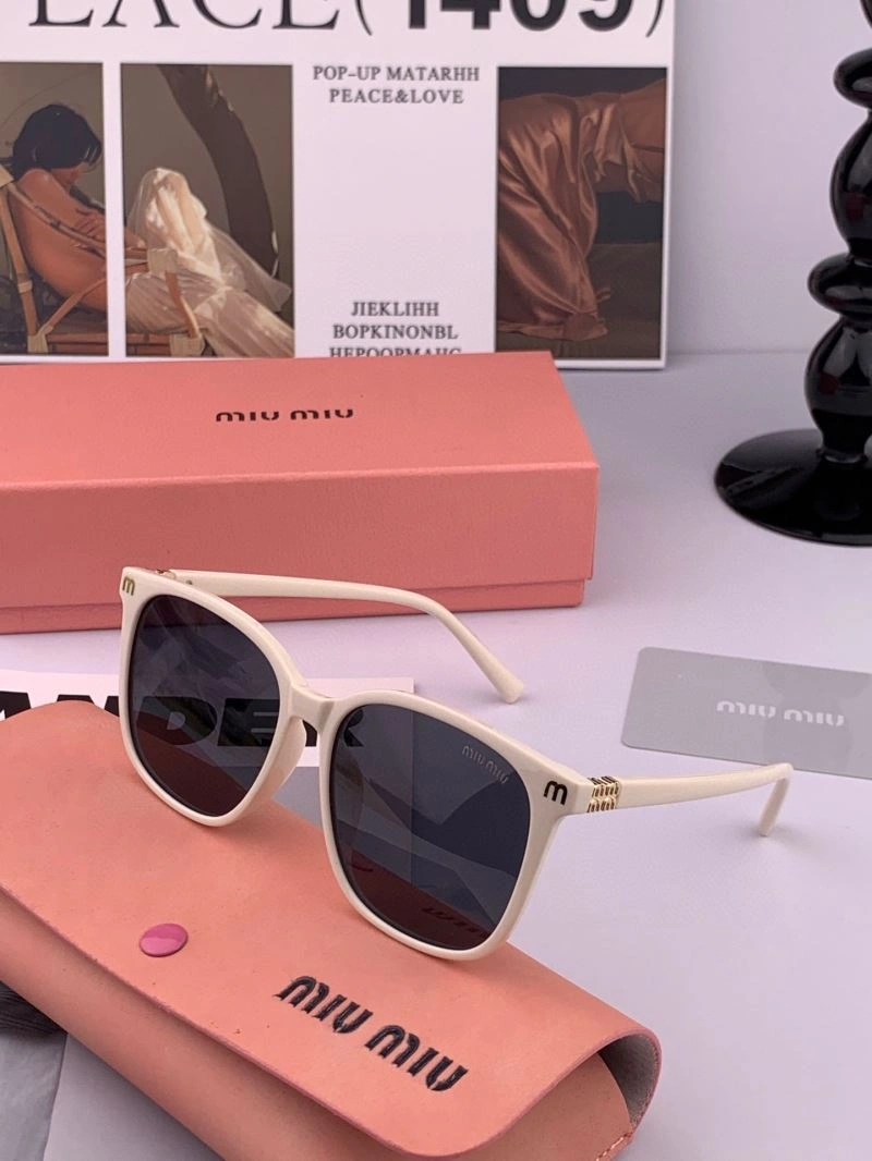 Perfect replica Miu Miu Sunglasses