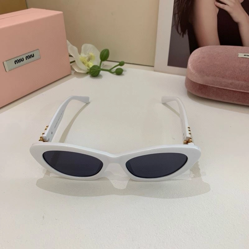 High fidelity Miu Miu Sunglasses