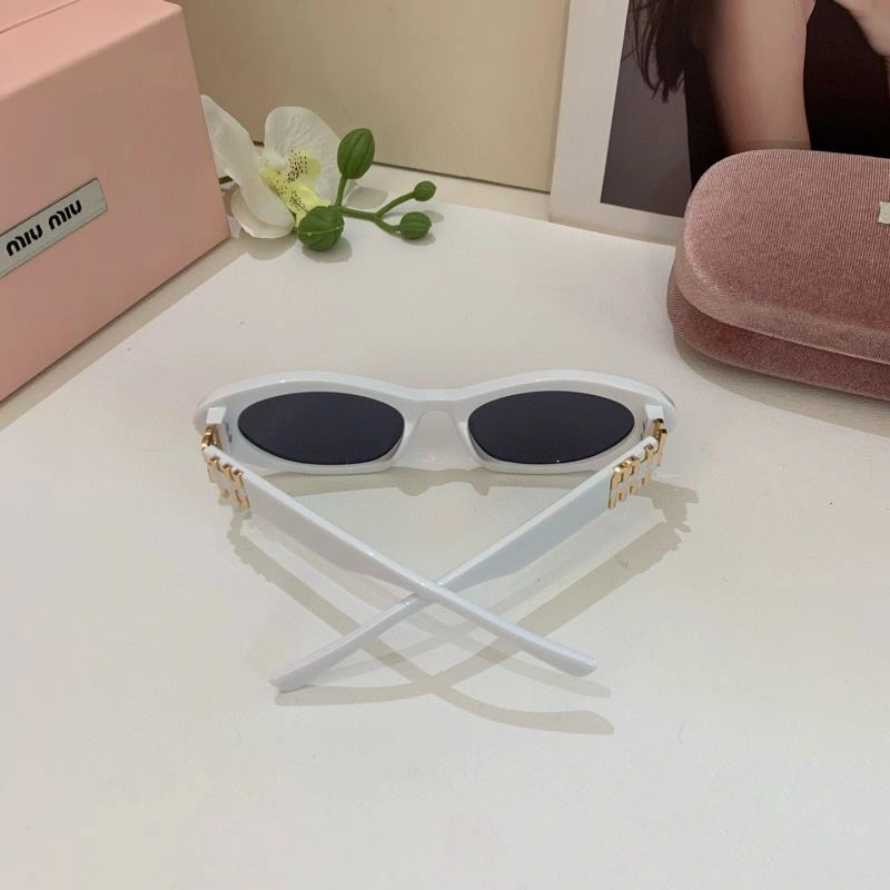 High fidelity Miu Miu Sunglasses