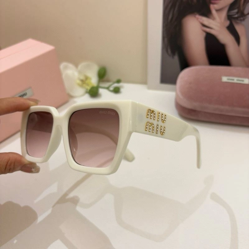 Factory-made Miu Miu Sunglasses