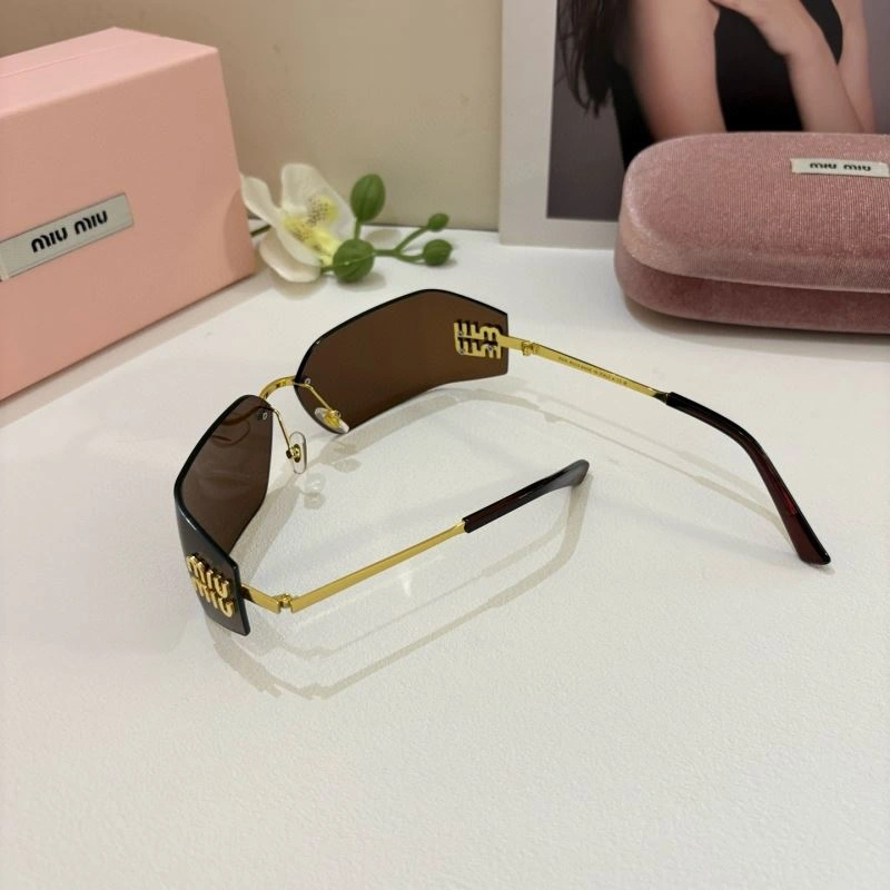 High accuracy Miu Miu Sunglasses