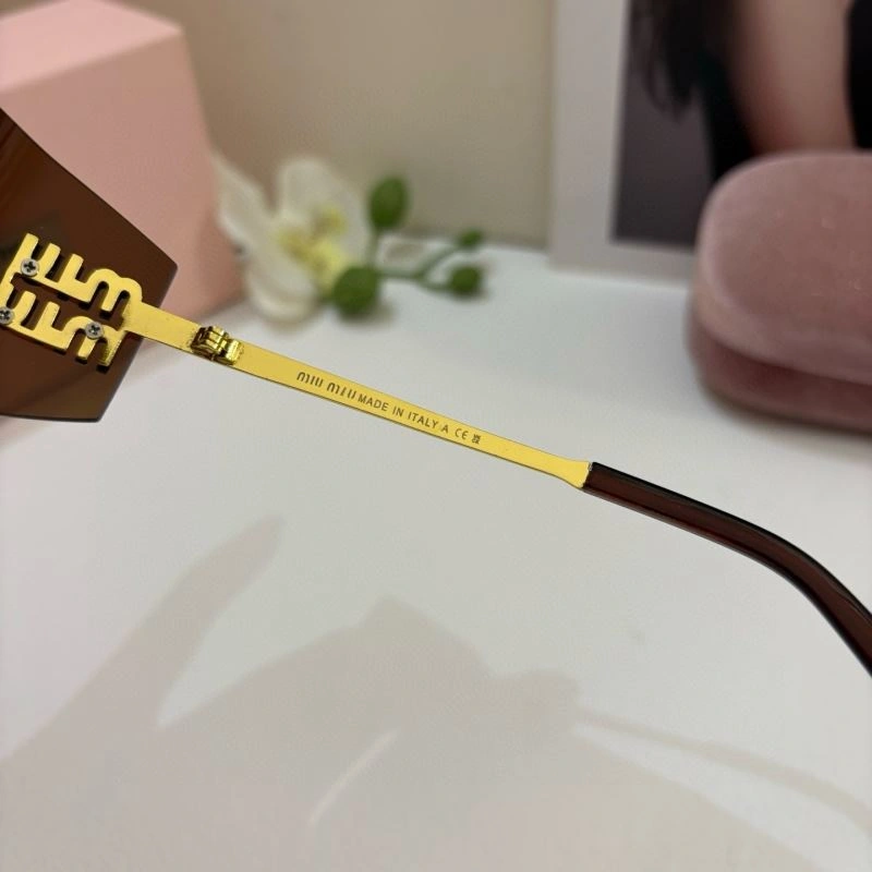 High accuracy Miu Miu Sunglasses
