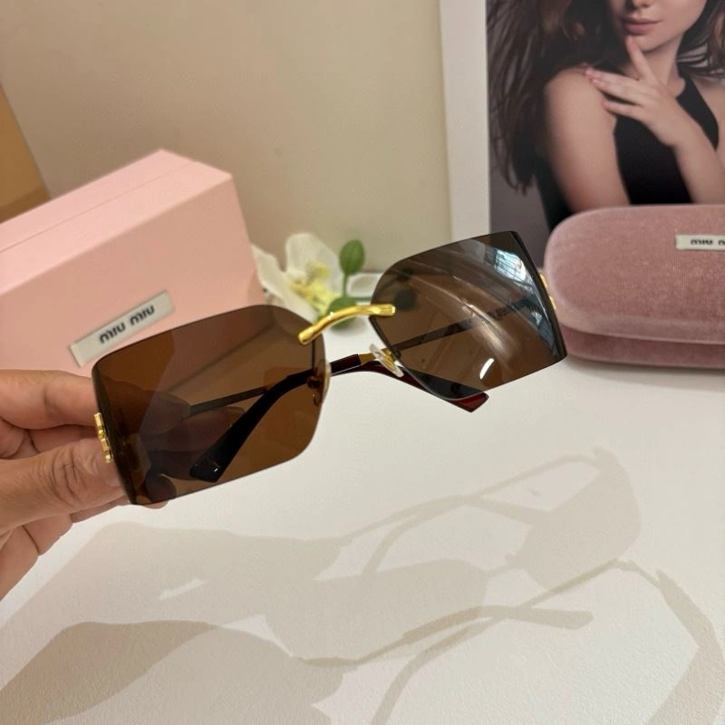 High accuracy Miu Miu Sunglasses