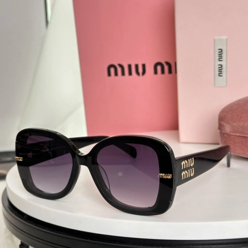 Top mirror Miu Miu Sunglasses
