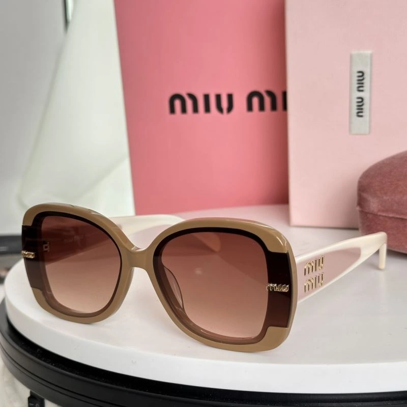 Top mirror Miu Miu Sunglasses
