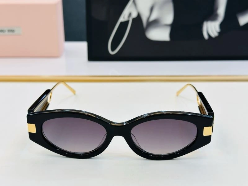 Low-cost Miu Miu Sunglasses