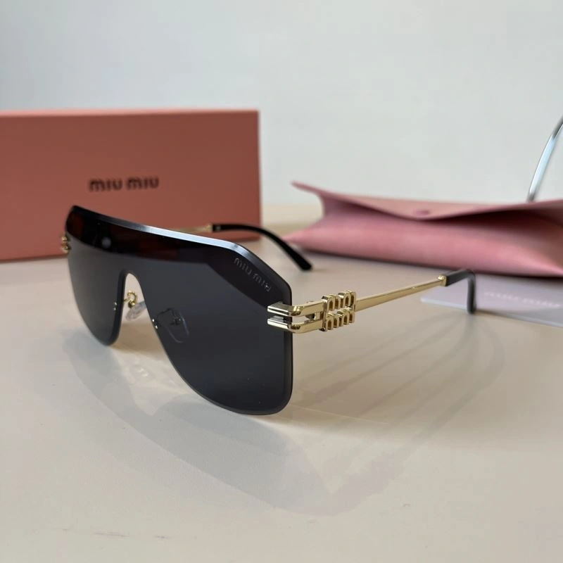 Bargain Miu Miu Sunglasses