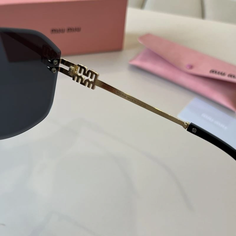 Bargain Miu Miu Sunglasses