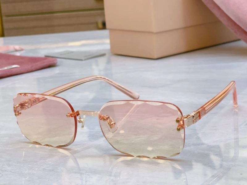 1:1 copy Miu Miu Sunglasses
