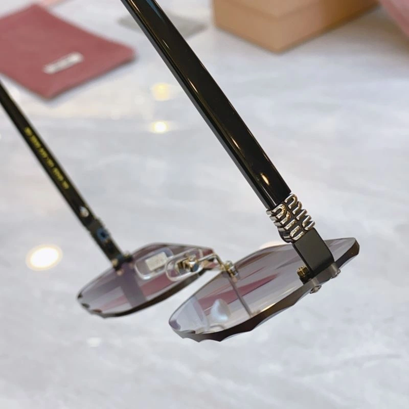 1:1 copy Miu Miu Sunglasses