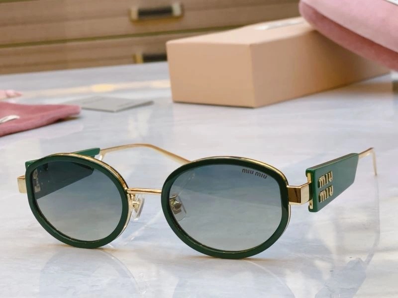 Top mirror Miu Miu Sunglasses