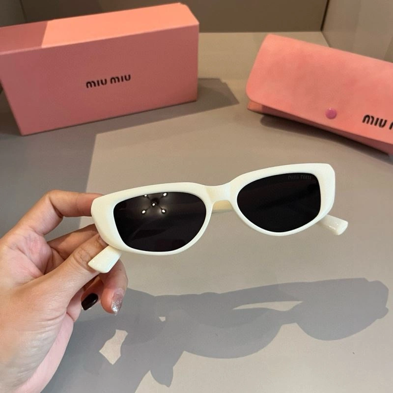 Bargain Miu Miu Sunglasses