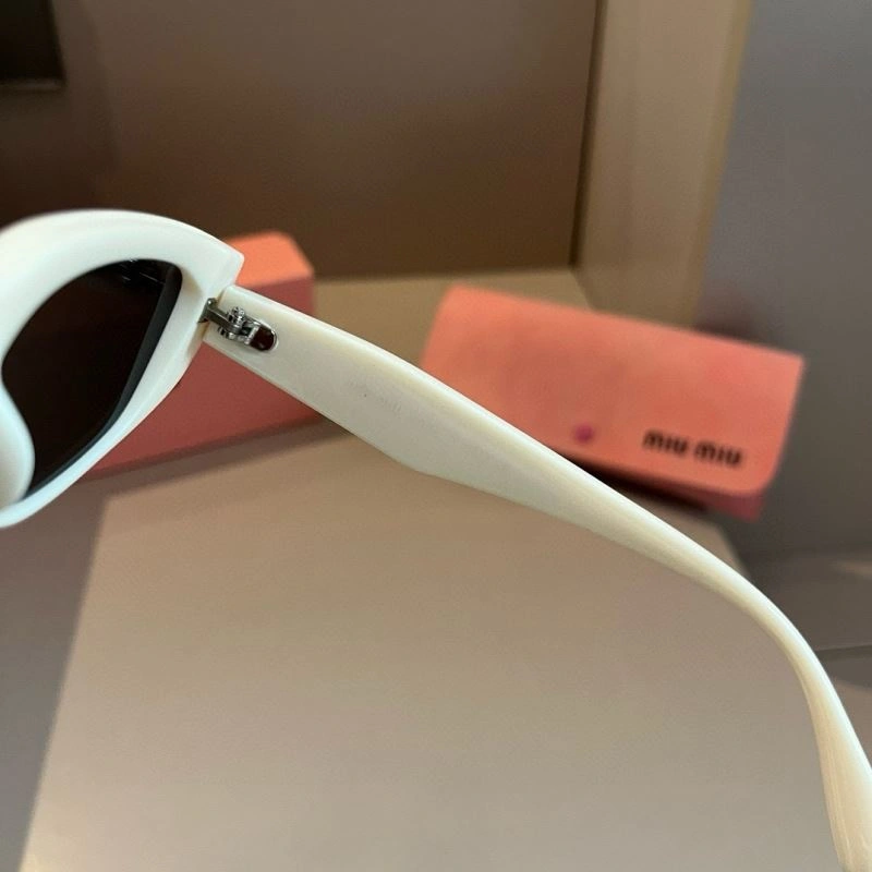 Bargain Miu Miu Sunglasses