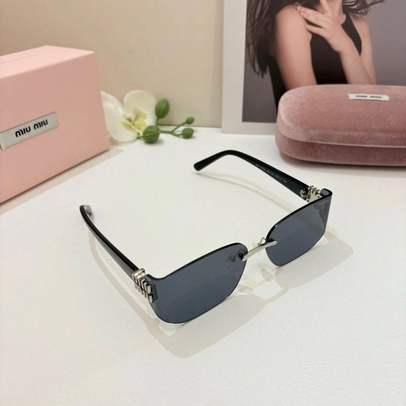 Low-cost Miu Miu Sunglasses