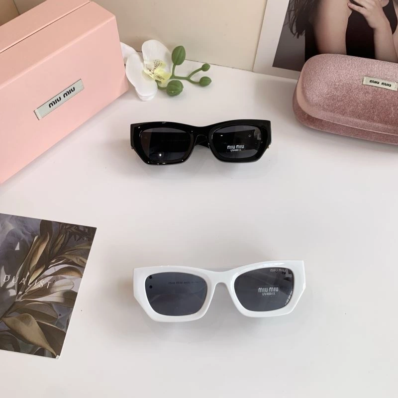 Top match Miu Miu Sunglasses