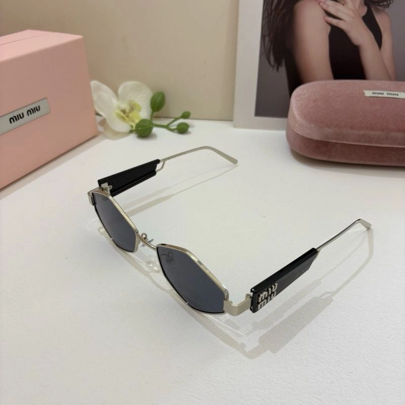 Precise copy Miu Miu Sunglasses