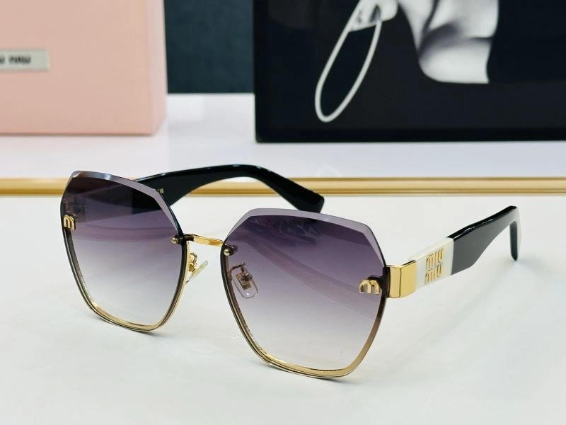 Perfect replica Miu Miu Sunglasses