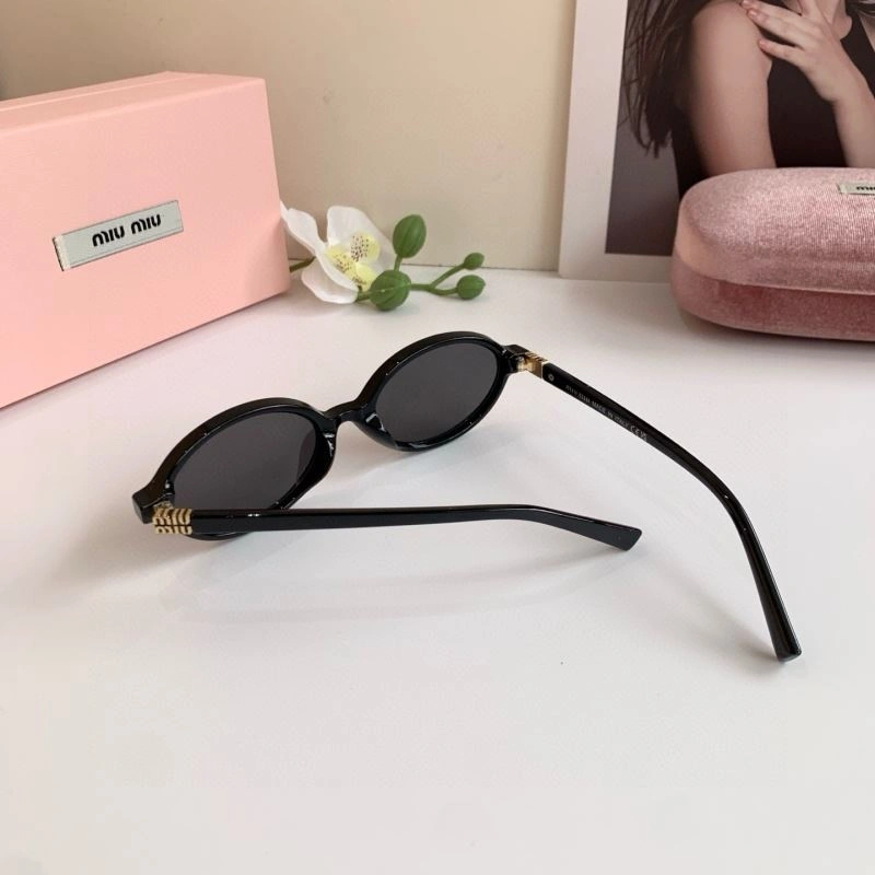 Bargain Miu Miu Sunglasses