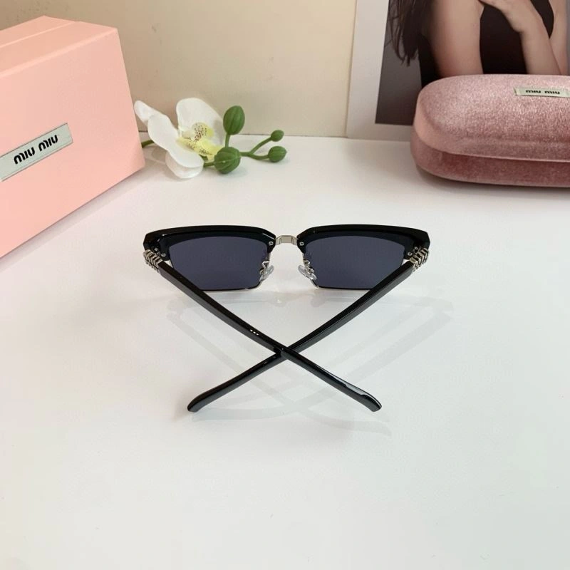 Legit Miu Miu Sunglasses