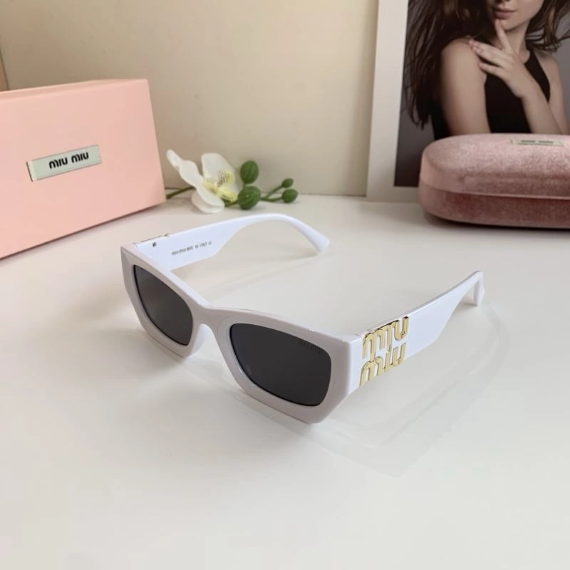 Cut-rate Miu Miu Sunglasses
