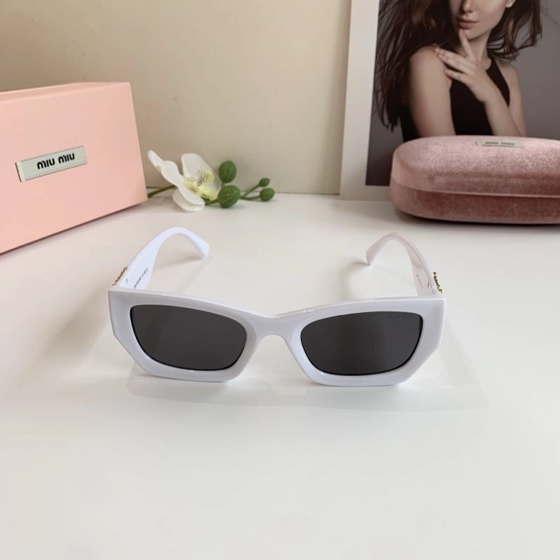 Cut-rate Miu Miu Sunglasses