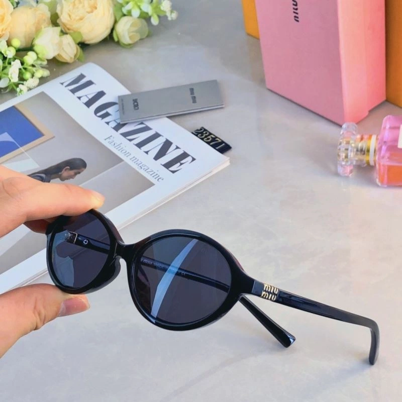 High fidelity Miu Miu Sunglasses