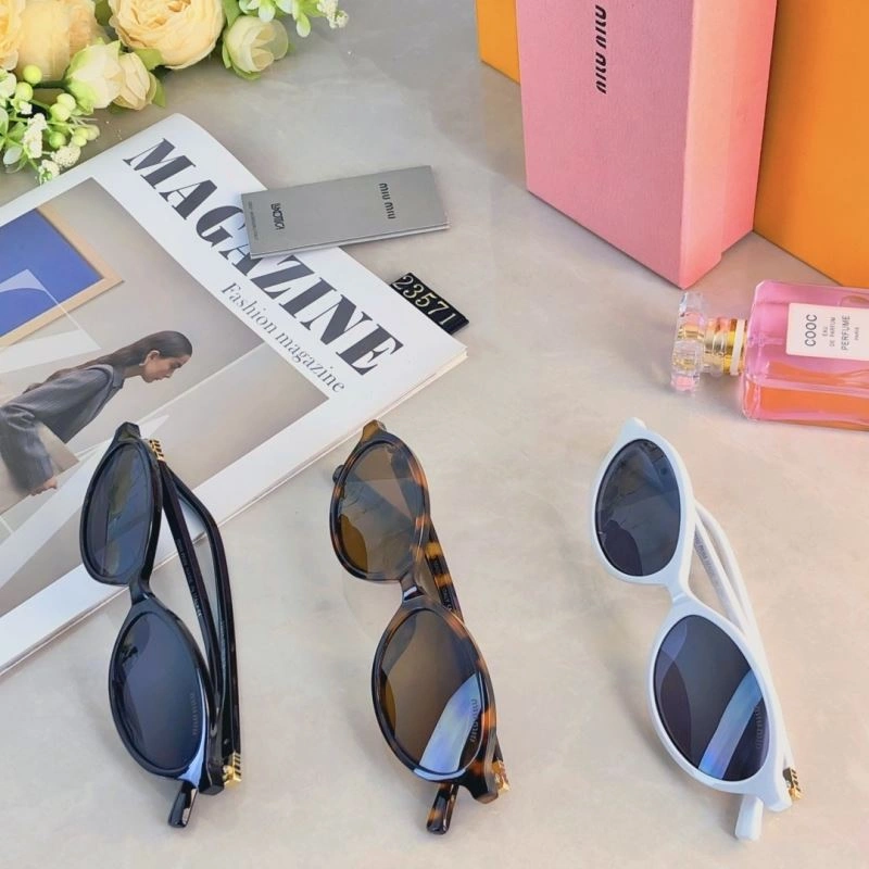 High fidelity Miu Miu Sunglasses