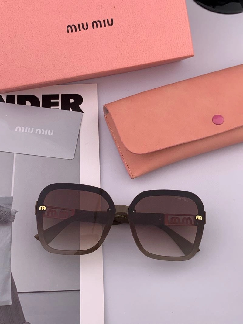 Top mirror Miu Miu Sunglasses