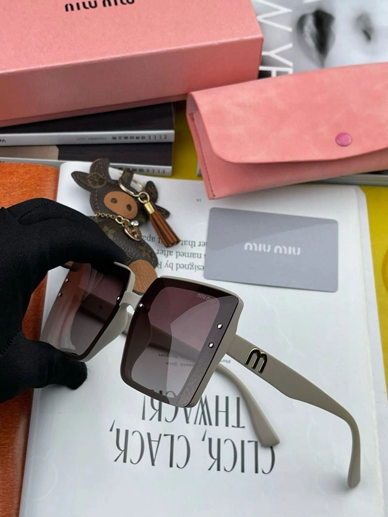 Bargain Miu Miu Sunglasses