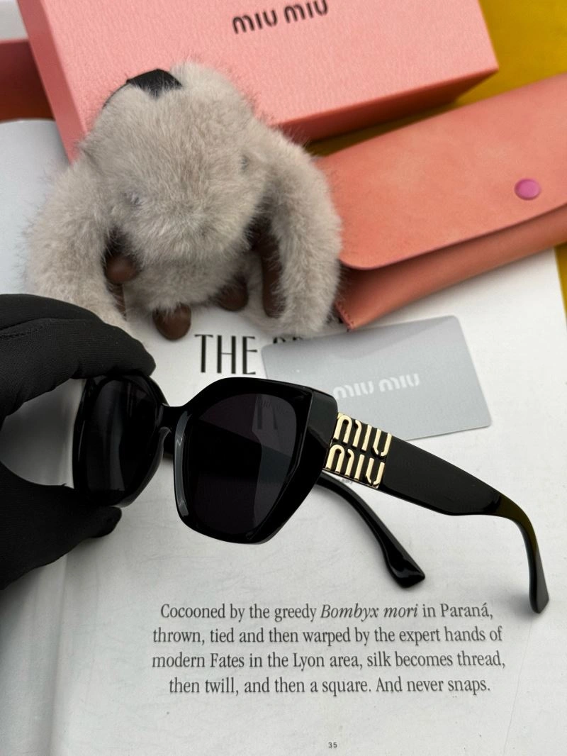 High fidelity Miu Miu Sunglasses