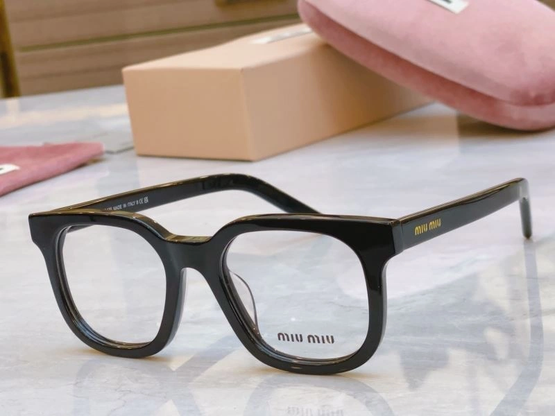 Discounted Miu Miu Sunglasses