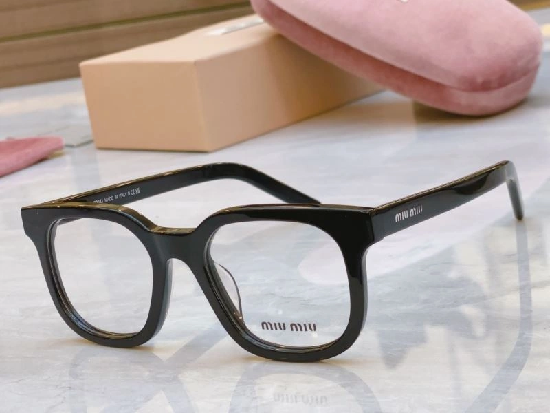 Discounted Miu Miu Sunglasses