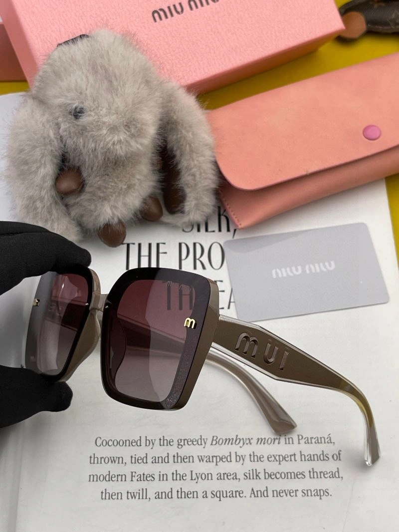 Inexpensive Miu Miu Sunglasses