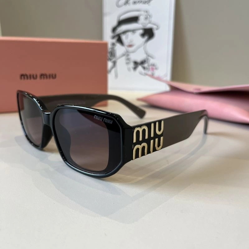 High fidelity Miu Miu Sunglasses
