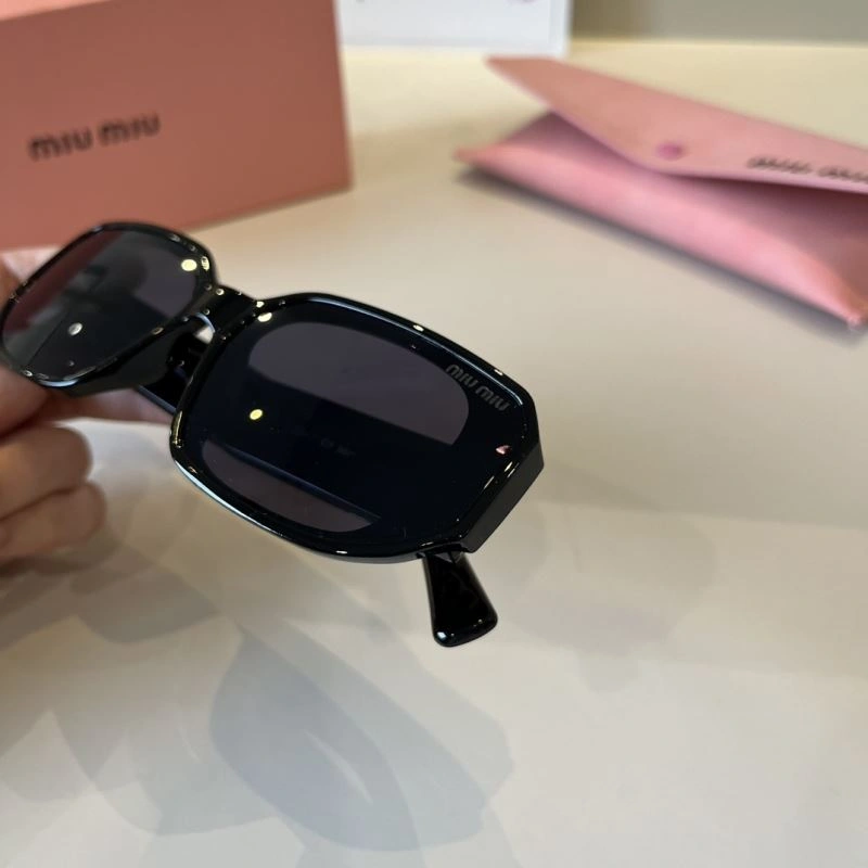 Factory-made Miu Miu Sunglasses