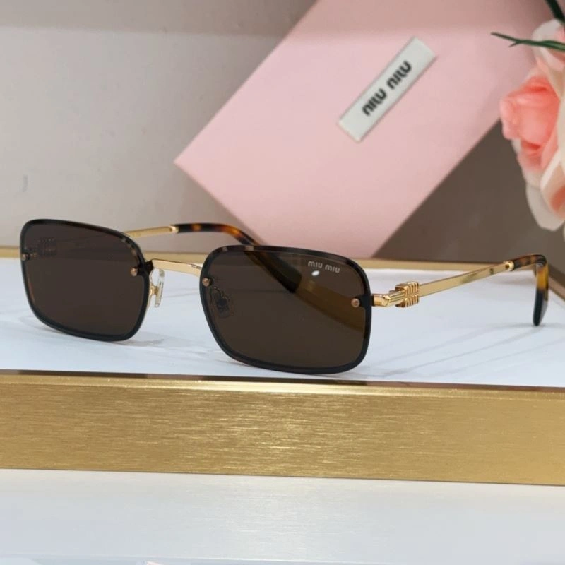 Exact replica Miu Miu Sunglasses